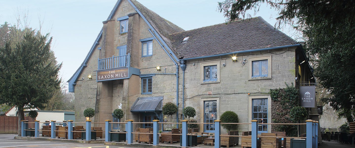 The Saxon Mill Pub & Restaurant in Warwick, Warwickshire